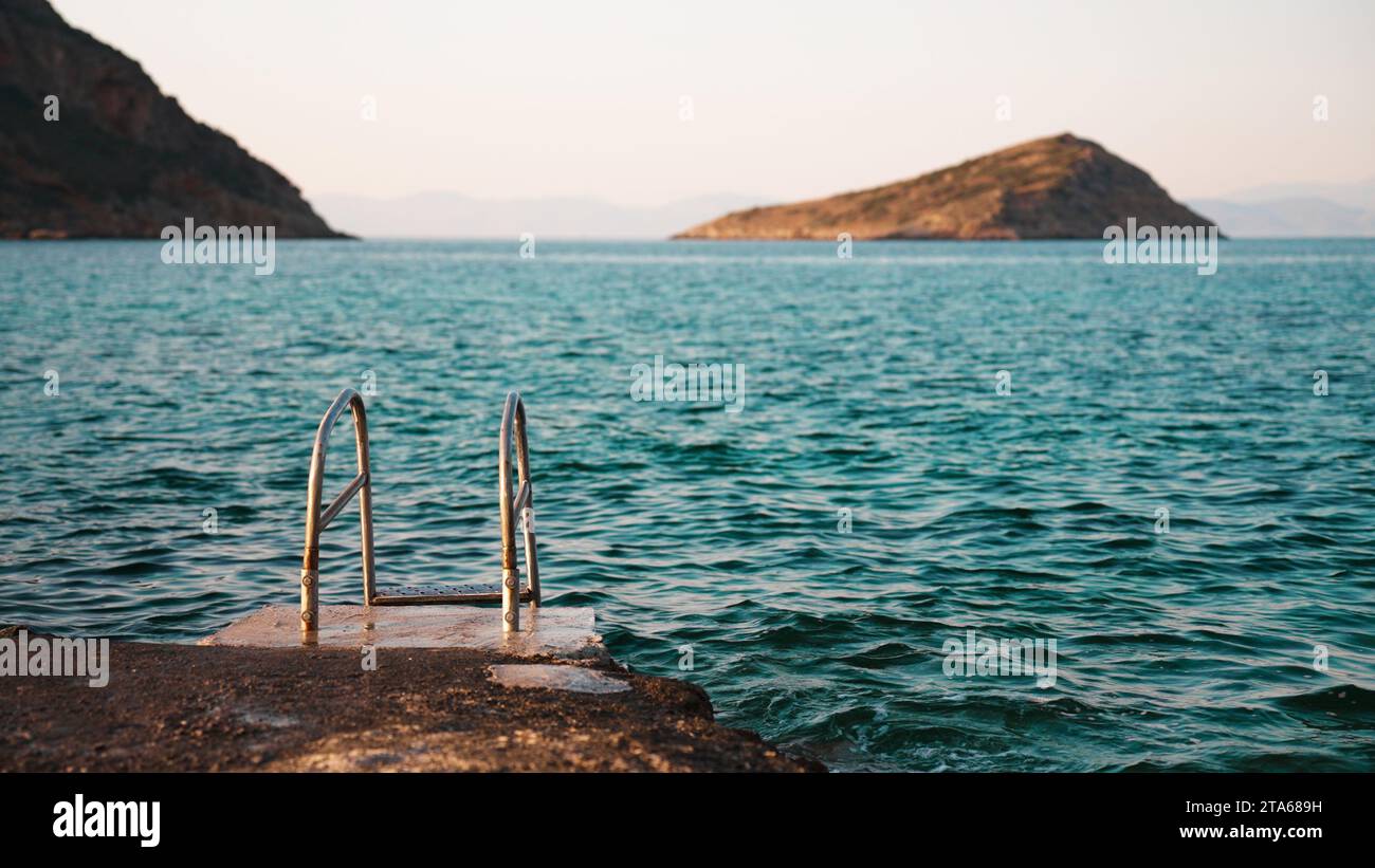 Metal pool steps handrail hi-res stock photography and images - Alamy