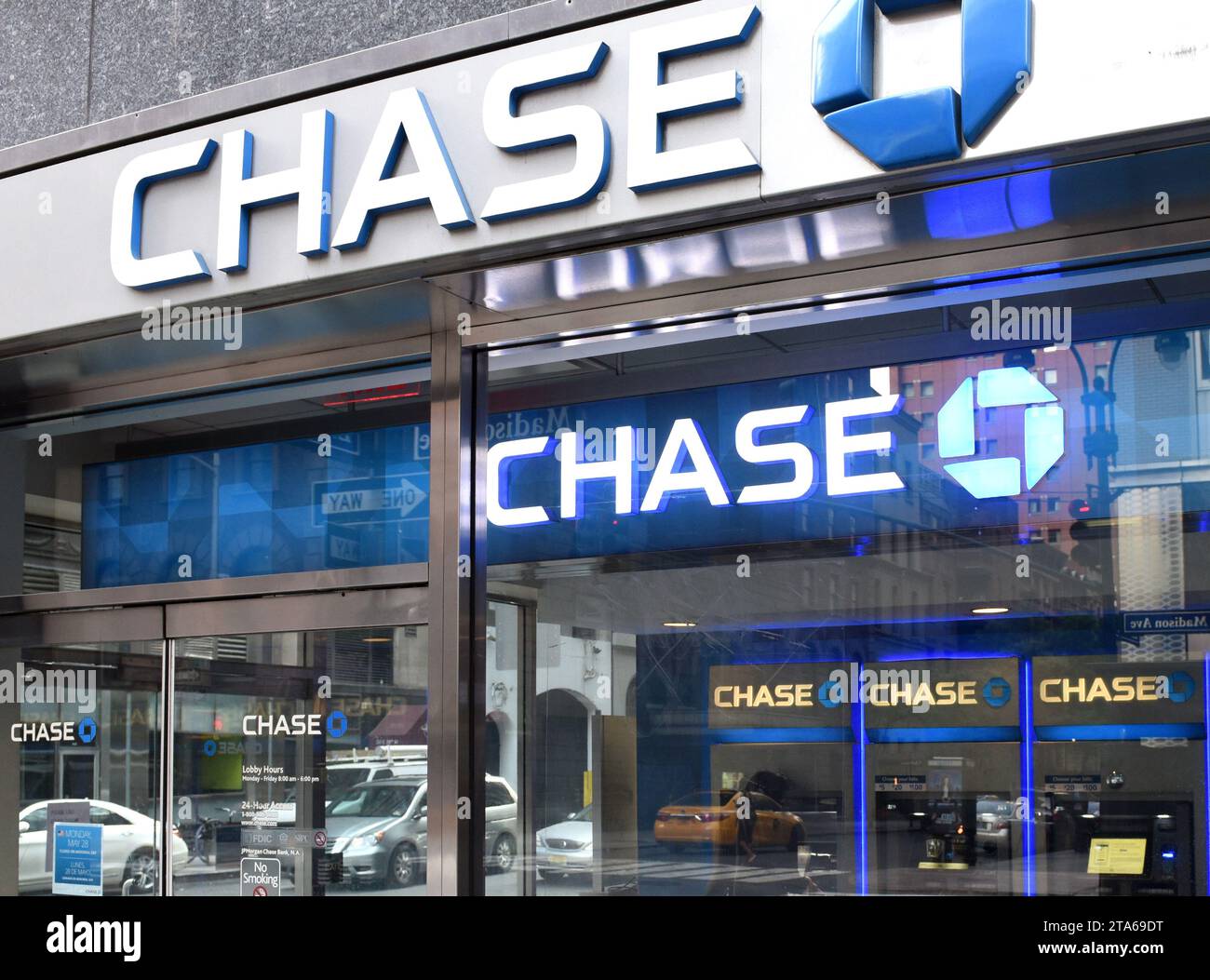 Jp morgan chase logo hi-res stock photography and images - Alamy