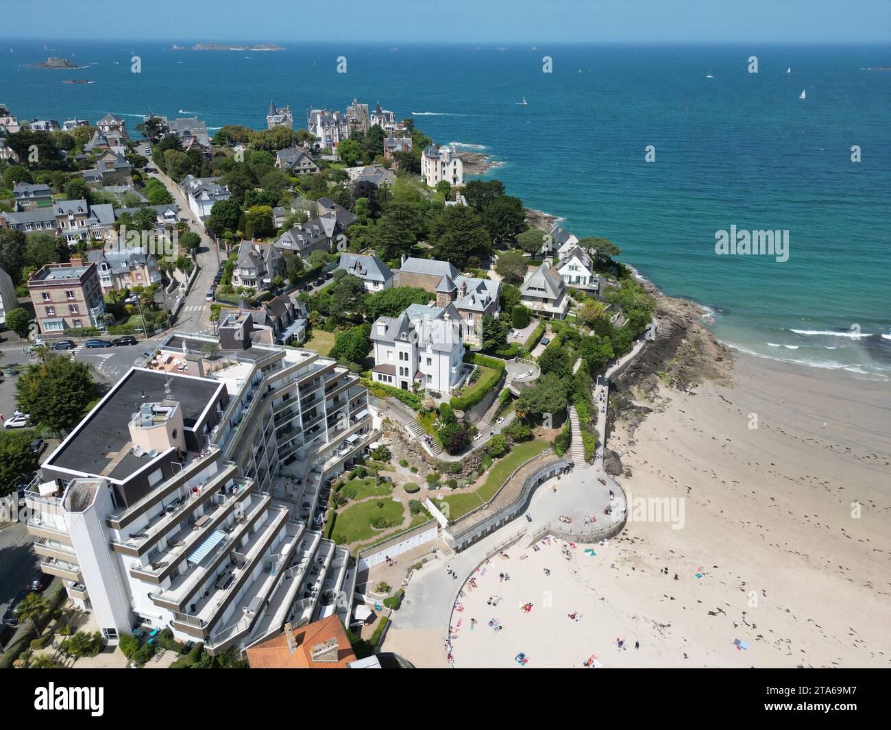 Coast with hotels and apartment houses hi-res stock photography and ...