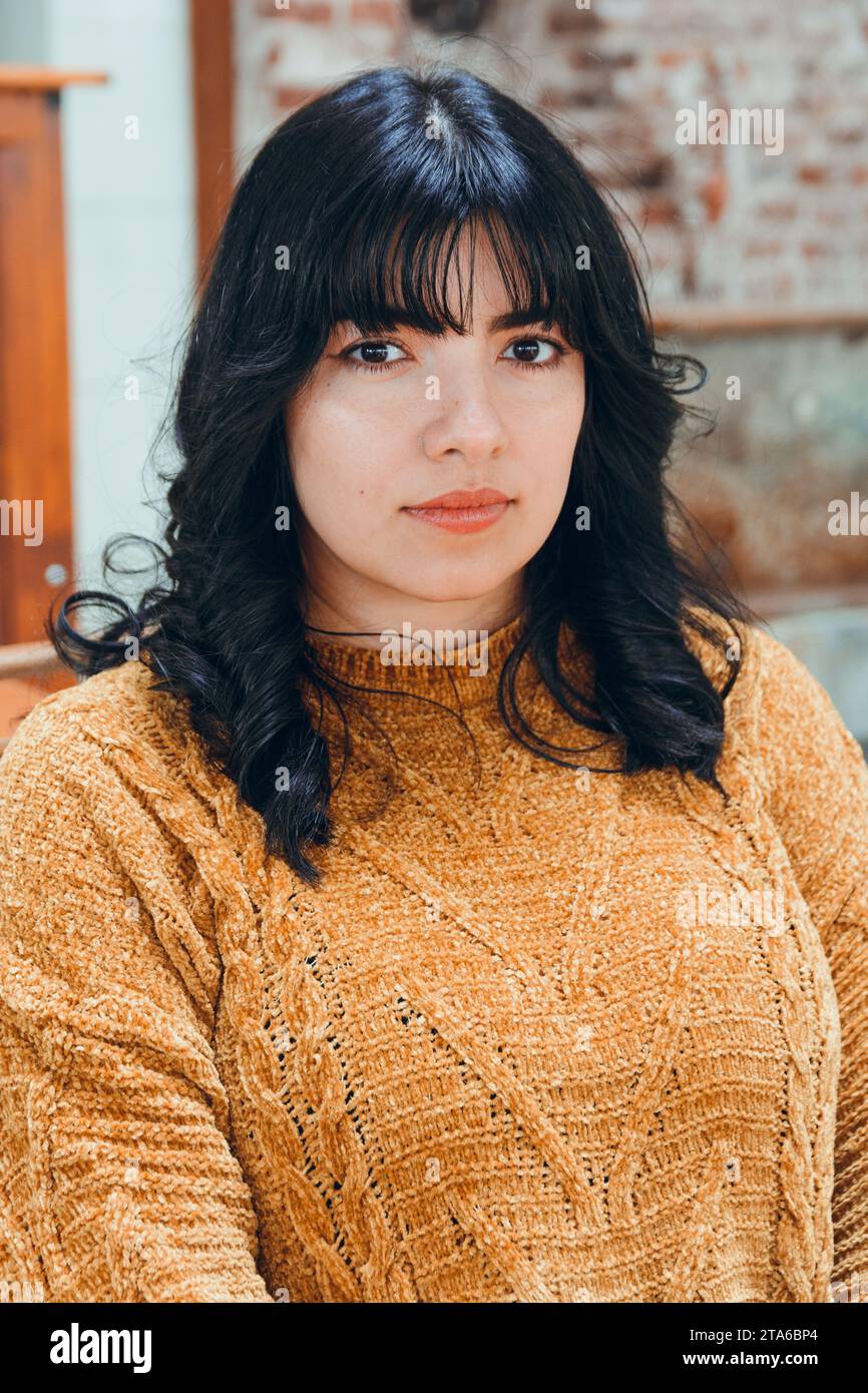 Portrait sad young women who hi-res stock photography and images - Alamy