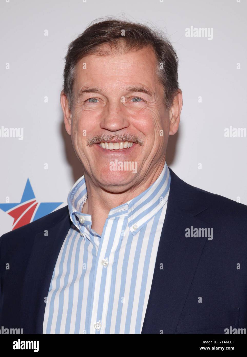 BEVERLY HILLS, CA 0 NOVEMBER 28: Michael Par at Gift Of A Lifetime Red ...