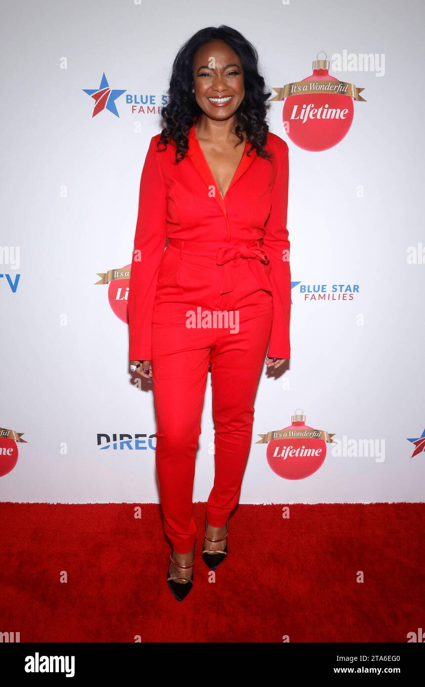 BEVERLY HILLS, CA 0 NOVEMBER 28: Tatyana Ali at Gift Of A Lifetime Red ...