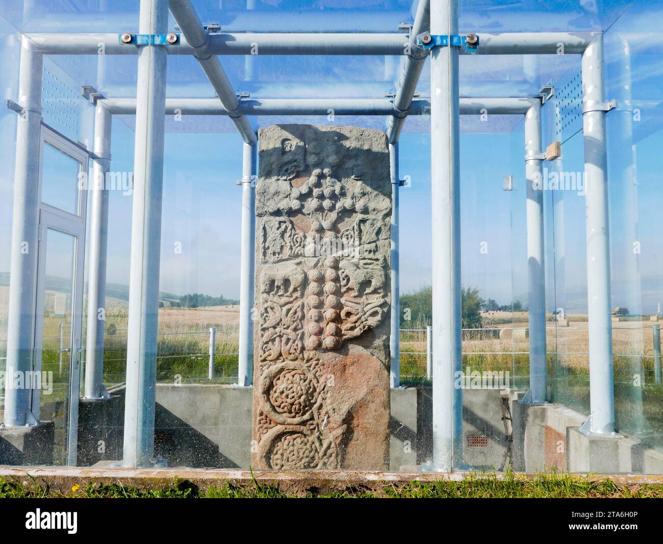 Shelter stone scotland hi-res stock photography and images - Alamy
