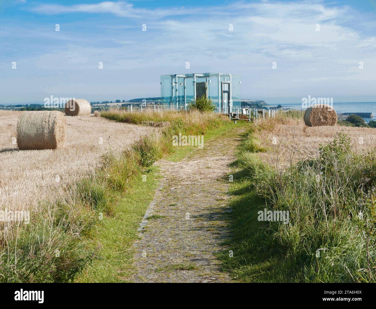 Shelter stone scotland hi-res stock photography and images - Alamy
