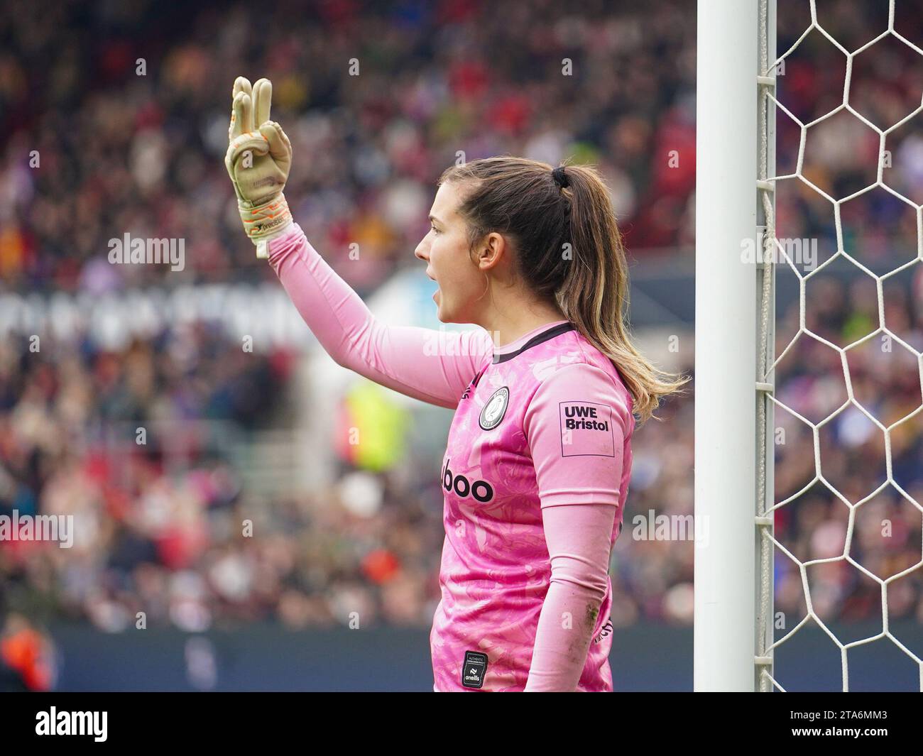 Olivia clark gk hi-res stock photography and images - Alamy