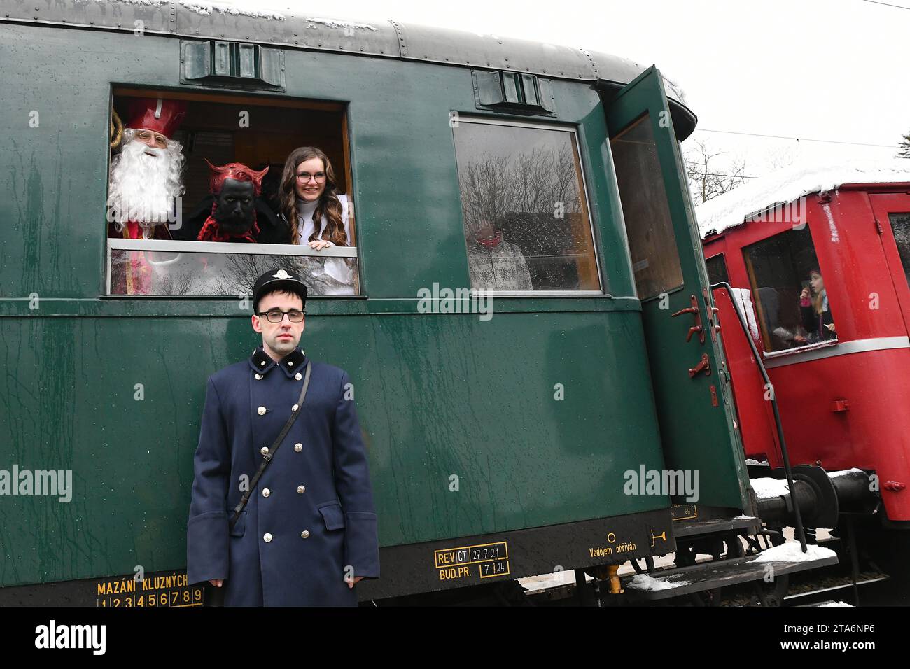 St. Nicholas, devils and angels ride by steam locomotive 423.009 (from ...