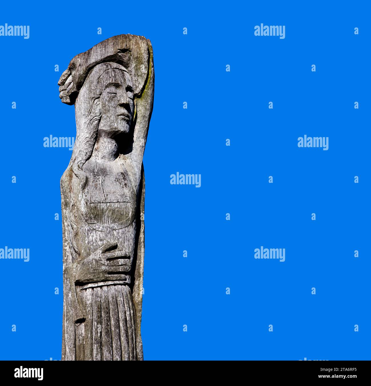 Wood sculpture by Rolf Steiner, Brama, the daughter of the giant Kruko ...