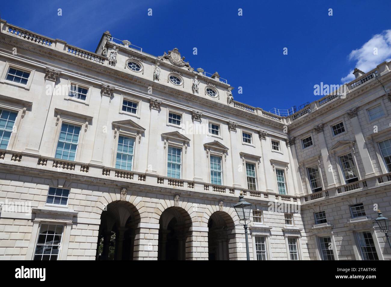 Kings college london building strand hi-res stock photography and ...