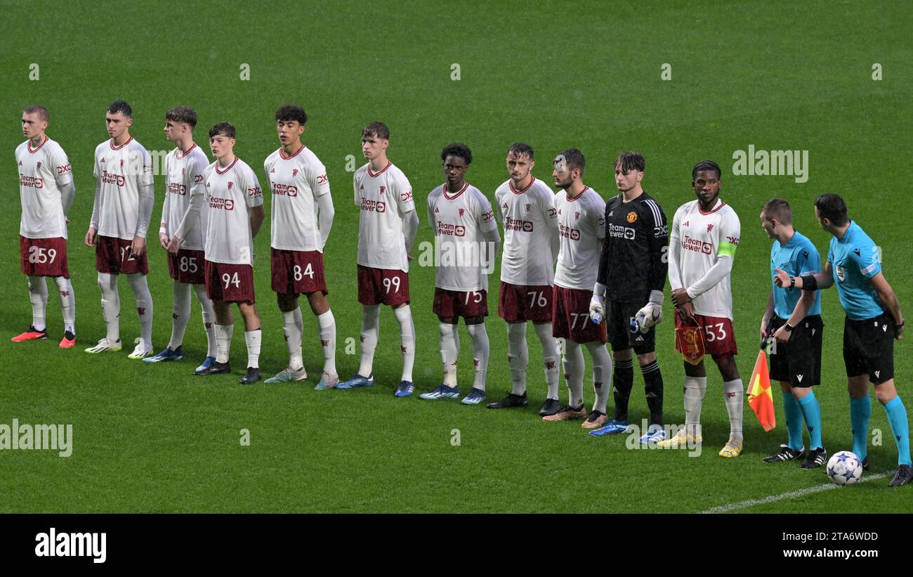 ISTANBUL - (l-r) Isak Hansen Aaroen of Manchester United FC U19, James ...