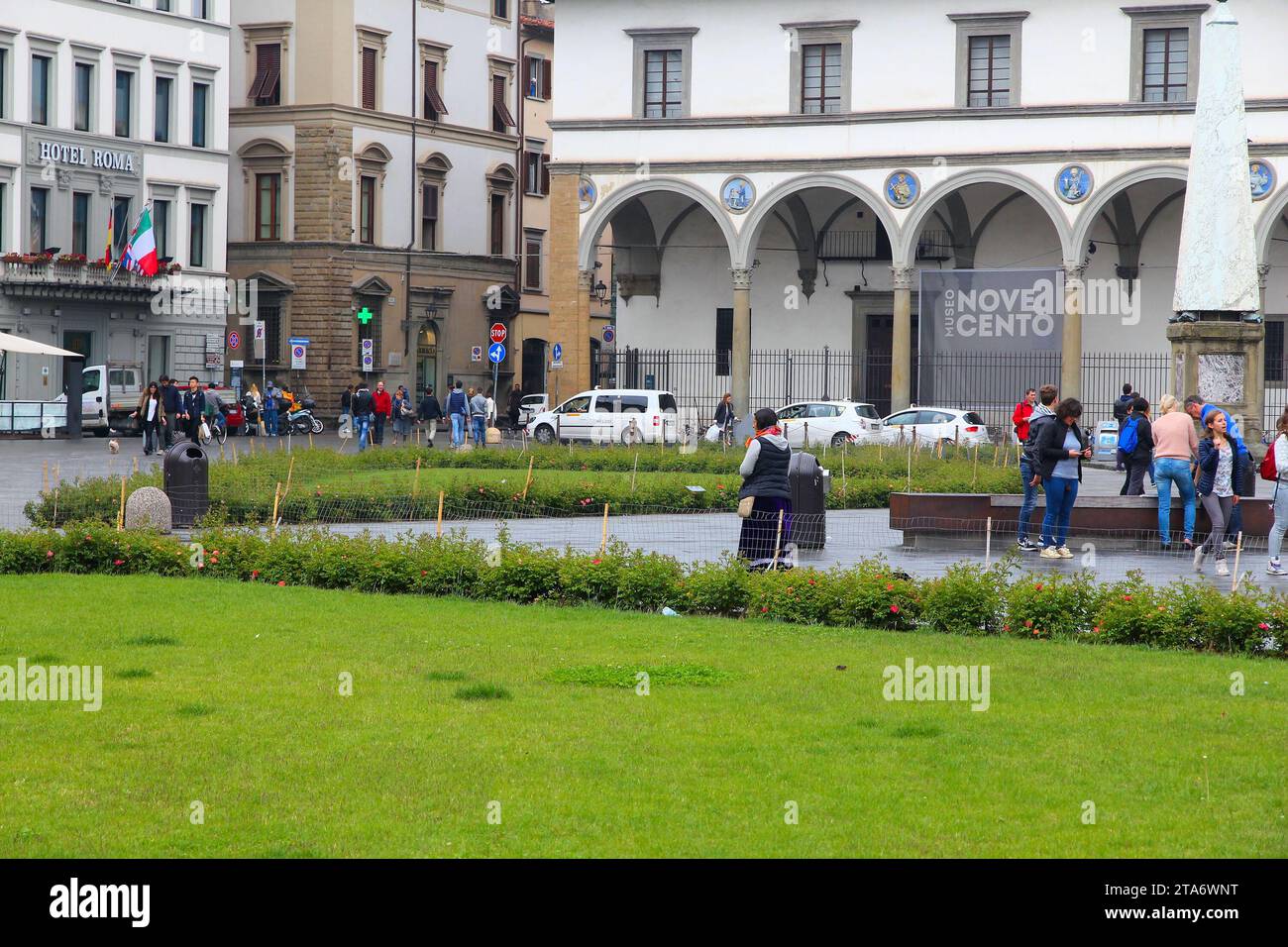 FLORENCE, ITALY - MAY 2, 2015: People visit Old Town square Piazza di ...