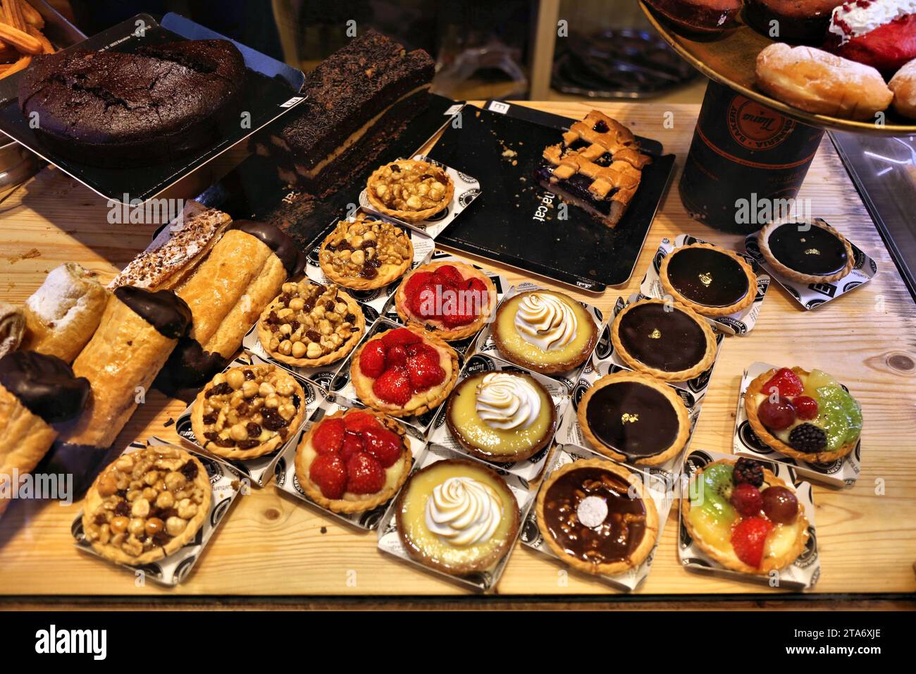 BARCELONA, SPAIN - OCTOBER 7, 2021: Local typical Spanish pastries ...