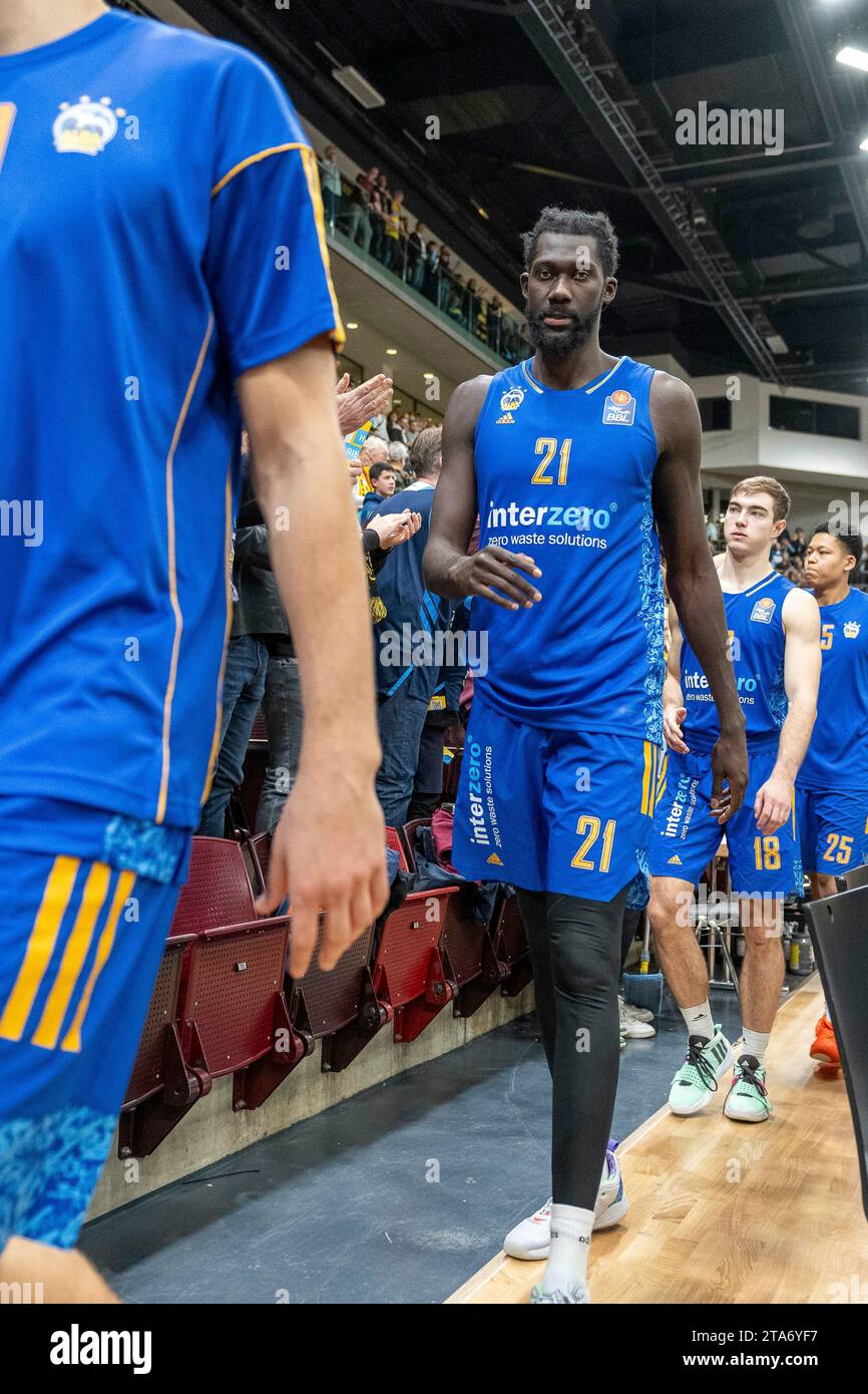 Ludwigsburg, Deutschland. 26th Nov, 2023. Die Berliner sind enttaeuscht ...