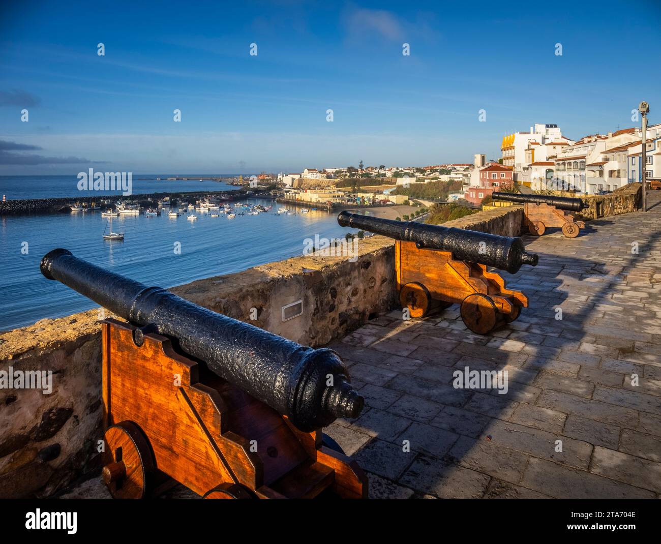 Castelo de sines hi-res stock photography and images - Alamy