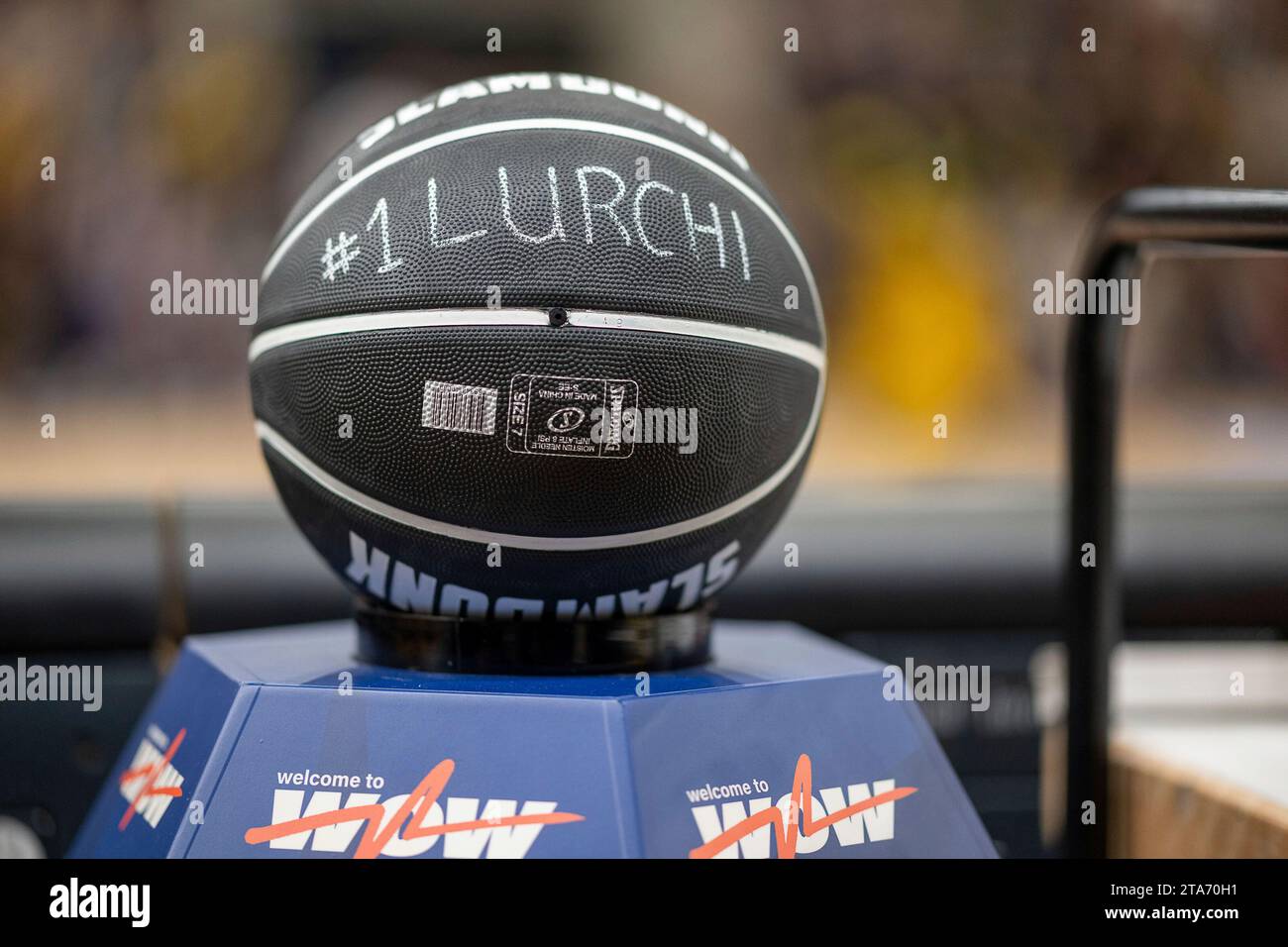 Ludwigsburg, Deutschland. 26th Nov, 2023. Lurchi Ball, GER, MHP Riesen ...