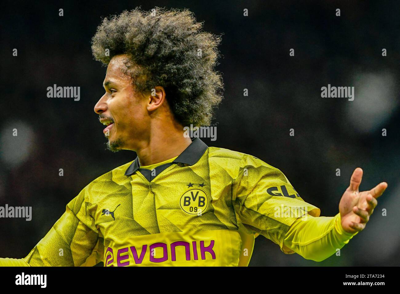 Milano, Italy. 28th Nov, 2023. Karim Adeyemi (27) of Borussia Dortmund ...