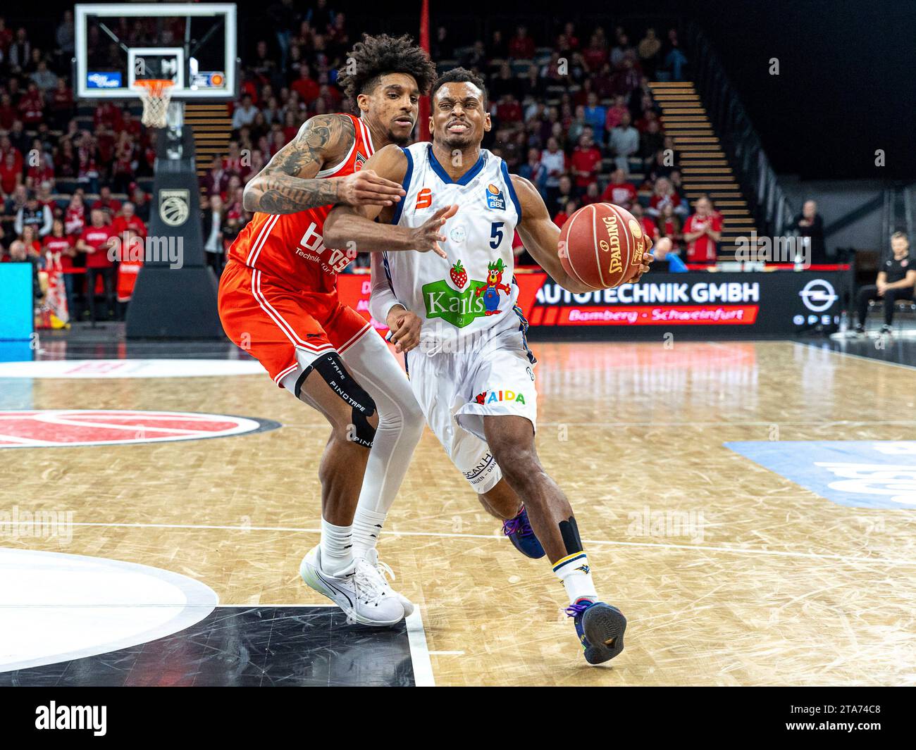 Bamberg, Deutschland. 28th Nov, 2023. Justin Gray (Bamberg Baskets, #00 ...