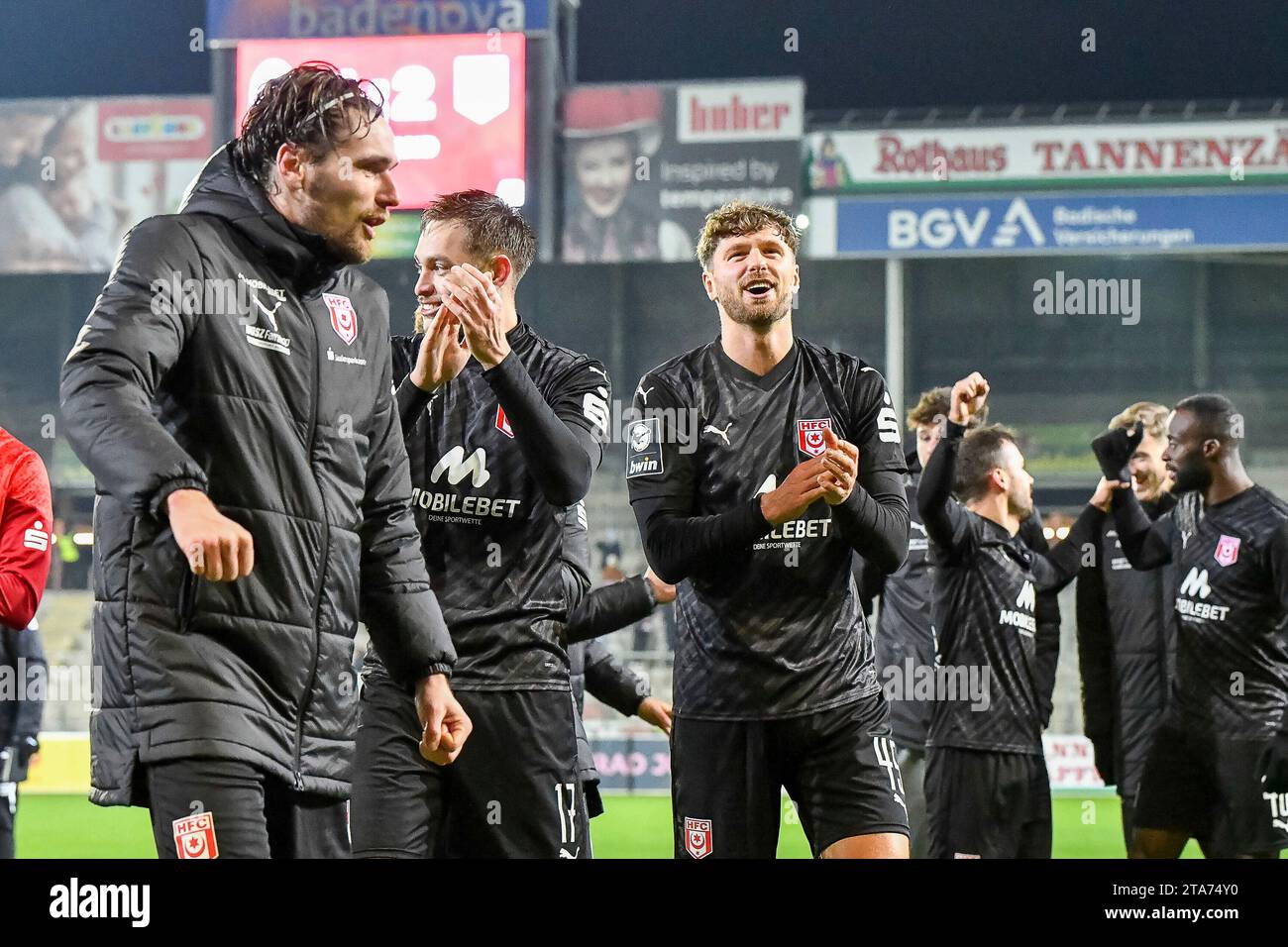 Freiburg, Deutschland. 28th Nov, 2023. Jonas Nietfeld (Hallescher FC ...