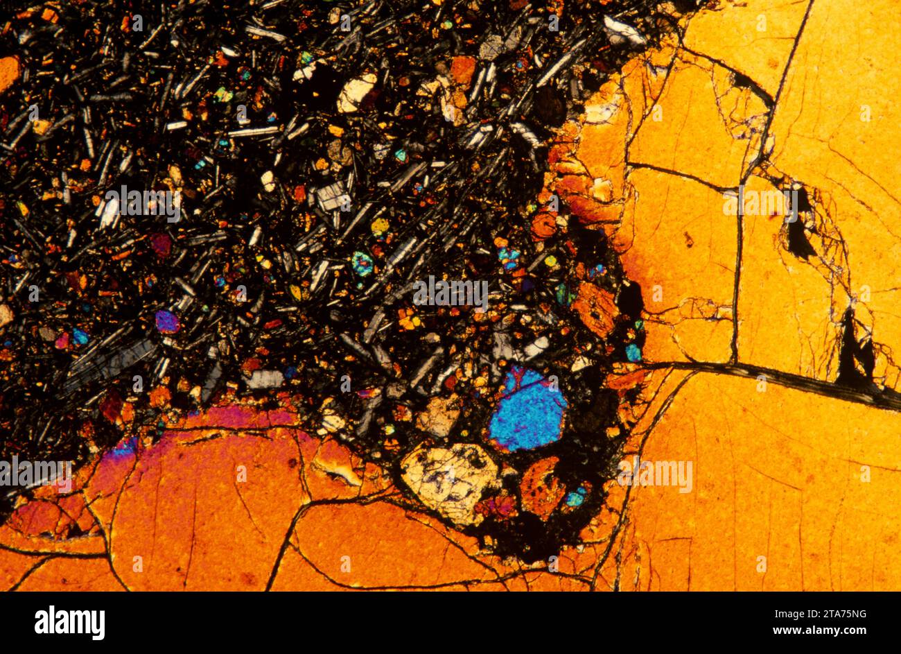 Basalt microscope hi-res stock photography and images - Alamy