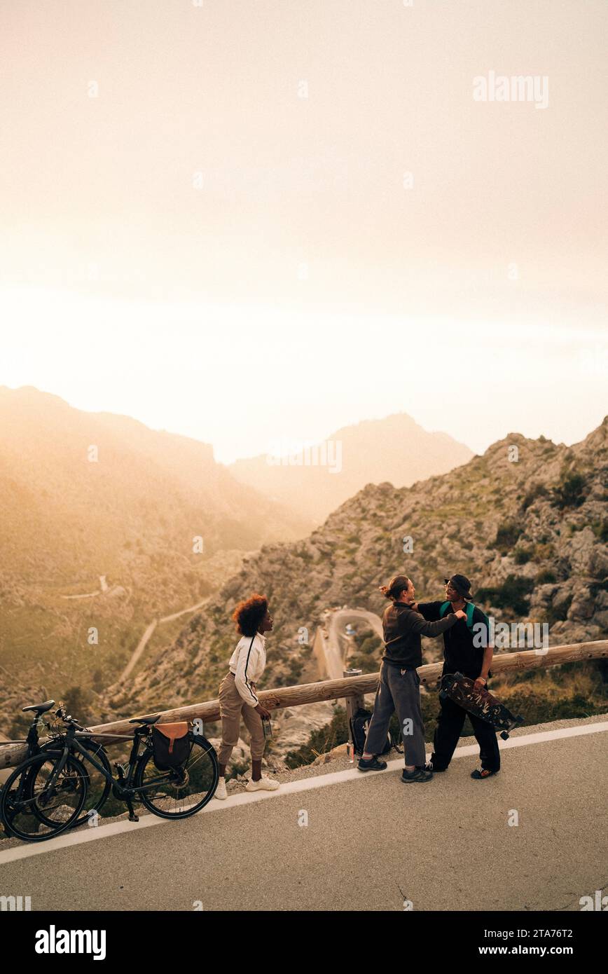 Men trip mallorca hi-res stock photography and images - Alamy