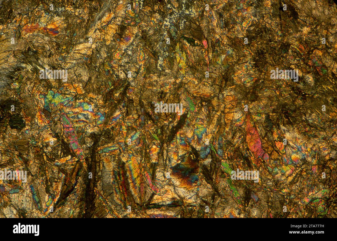 Serpentinite is a metamorphic rock composed mainly for serpentine, is ...