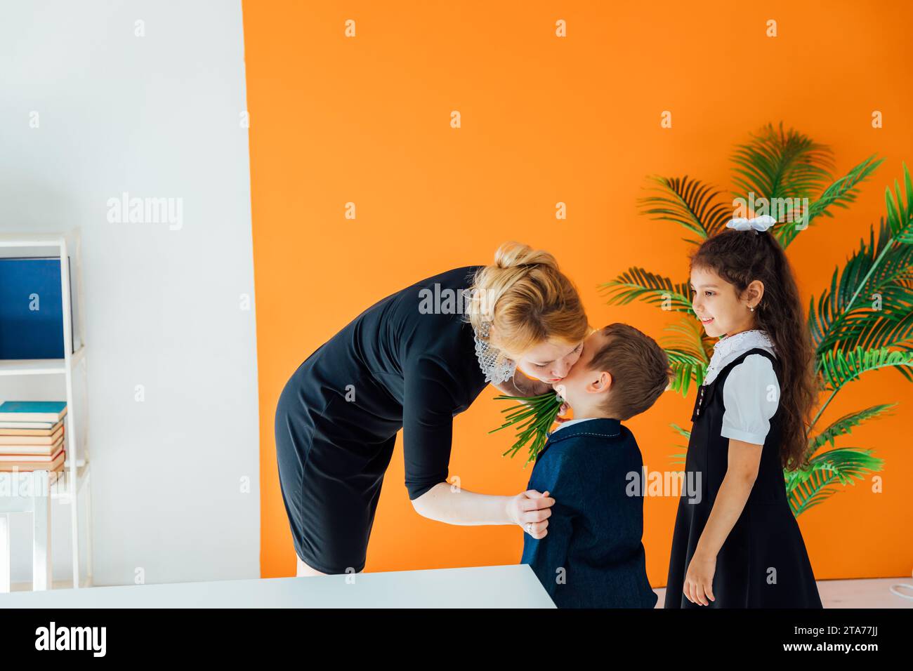 Congratulating classroom hi-res stock photography and images - Alamy