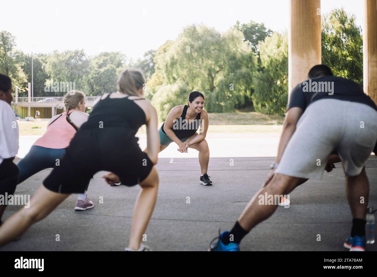 Sports people doing training hi-res stock photography and images - Alamy
