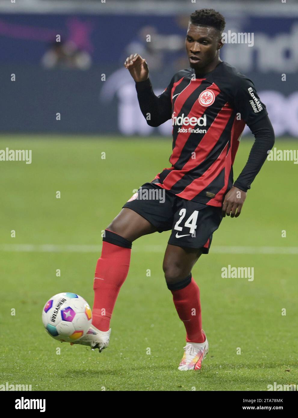 Aurelio. Buta fotografiert beim Fußball Bundesliga Spiel Eintracht ...