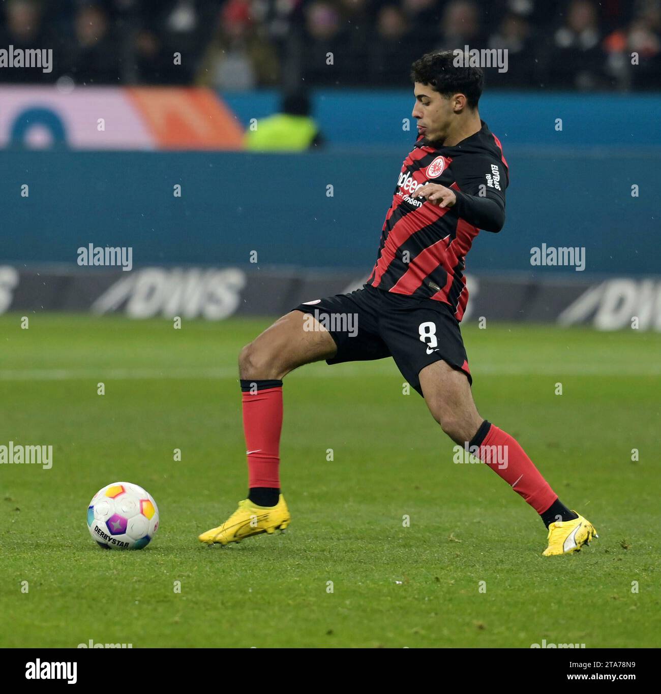 Fares. Chaibi fotografiert beim Fußball Bundesliga Spiel Eintracht ...