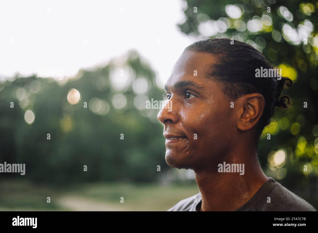 Perspiring hi-res stock photography and images - Alamy