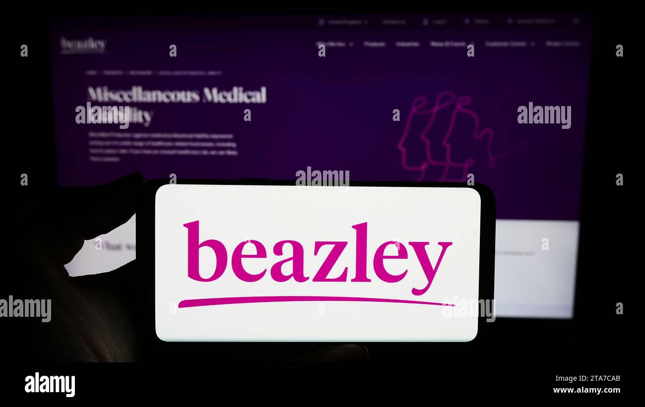 Insurance logo hi-res stock photography and images - Alamy