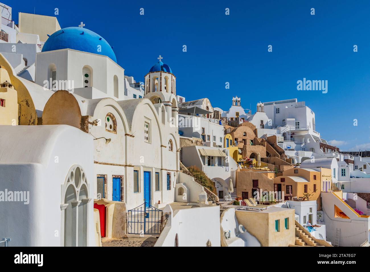 Oia greece skyline hi-res stock photography and images - Alamy