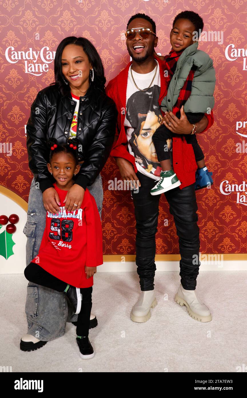 Kel Mitchell And Asia Lee Are Having A