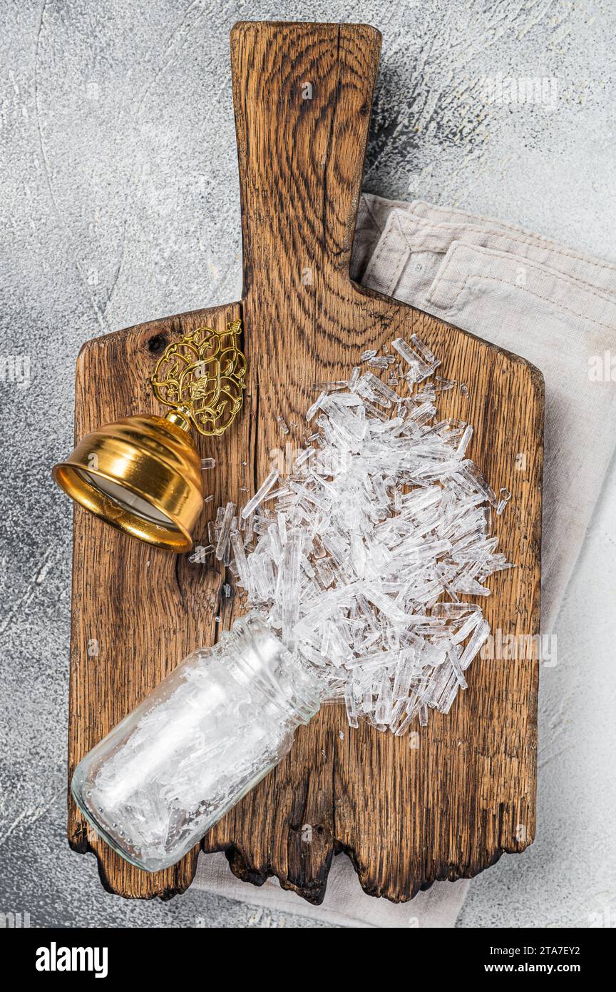 Menthol Crystals, Ingredients for production of natural cosmetics ...
