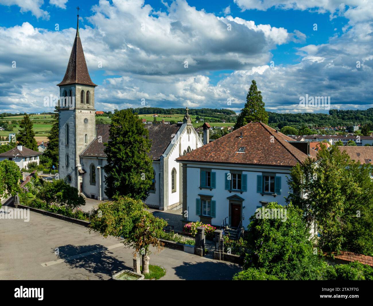 Religious buildings in switzerland hi-res stock photography and images ...