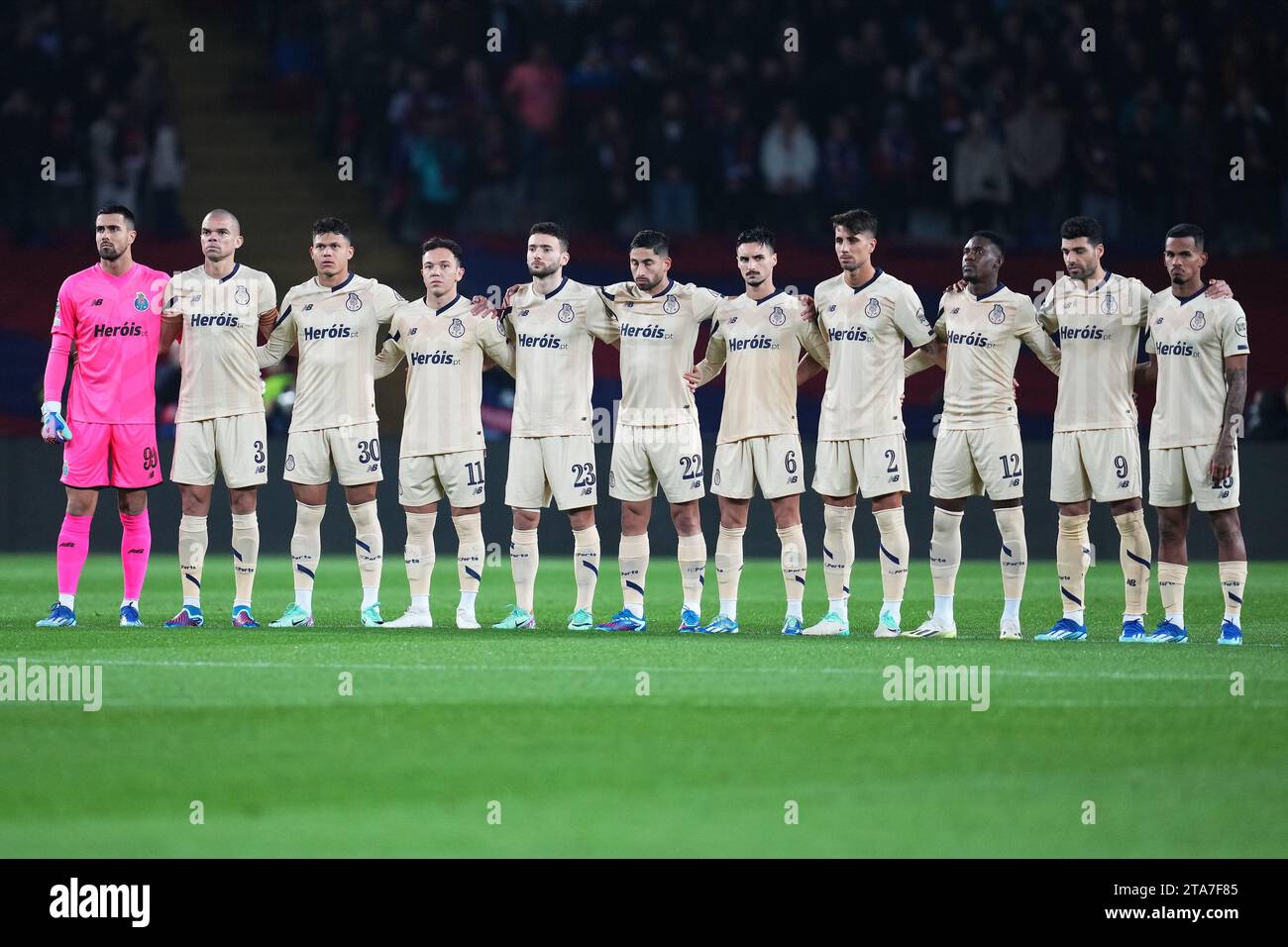 Fc porto team hi-res stock photography and images - Alamy