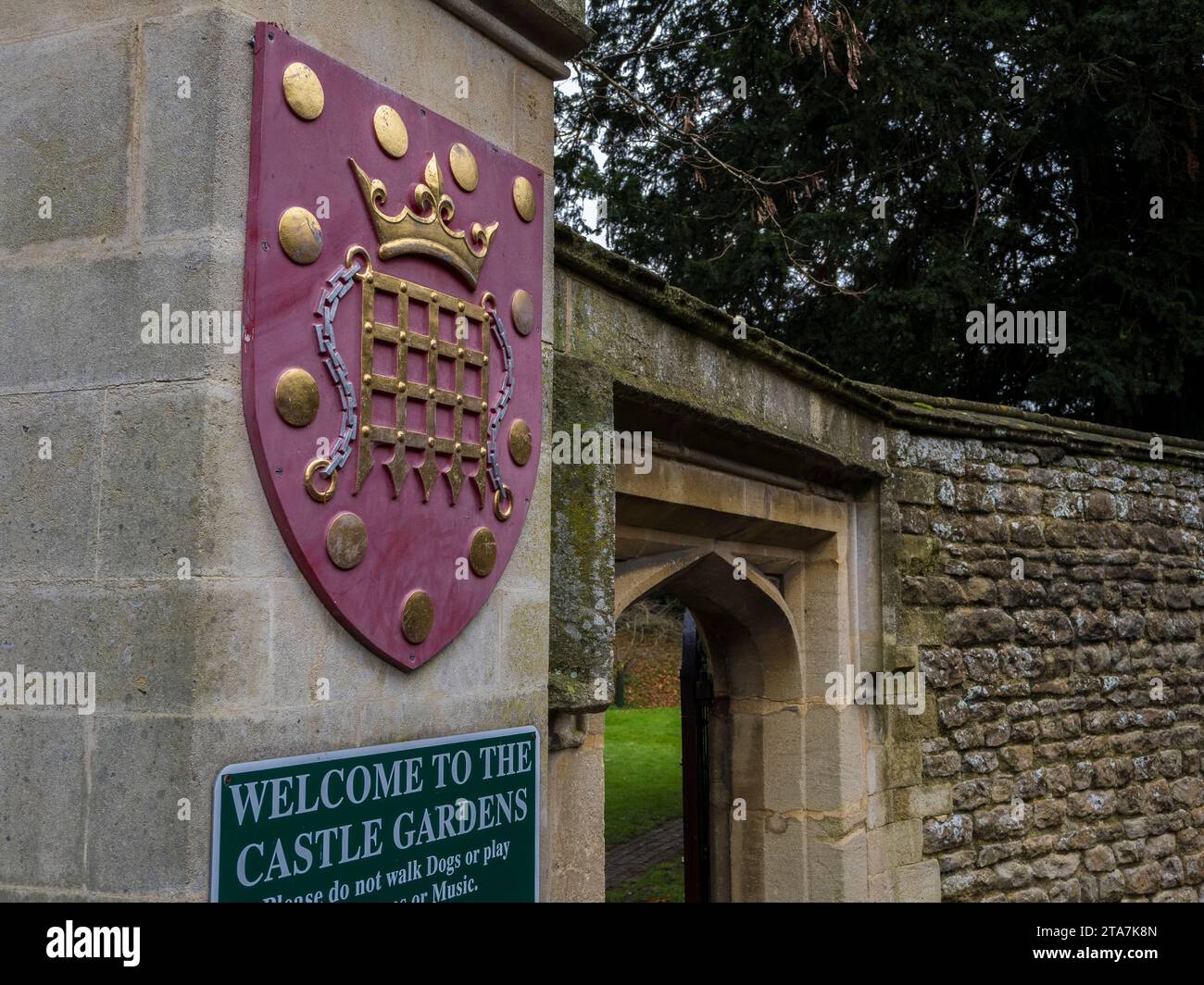 Entrance to Wallingford Castle Gardens, Wallingford, Oxfordshire ...