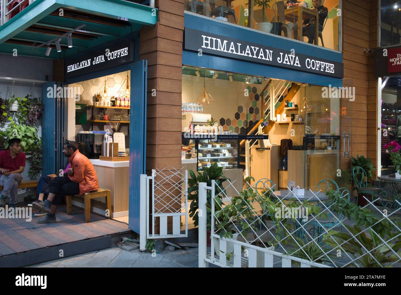 Nepal, Pokhara, street scene, cafe, people Stock Photo - Alamy