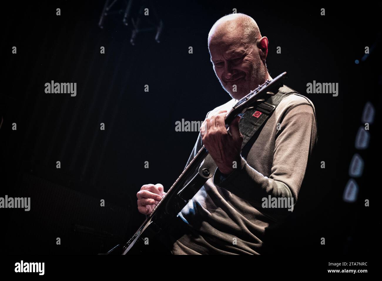 Page hamilton guitarist singer hi-res stock photography and images - Alamy