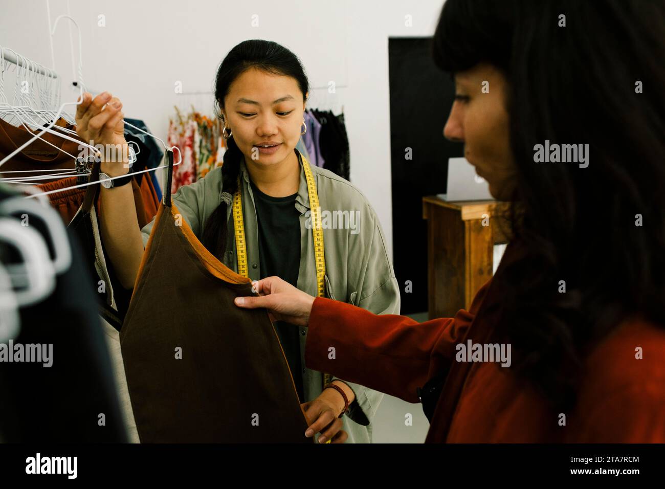 Designer clothes customer hi-res stock photography and images - Alamy