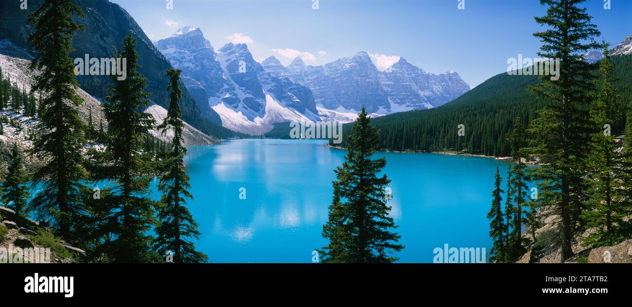 Canoes of shore of Lake Moraine, Banff National Park, Alberta, Canada Stock Photo - Alamy