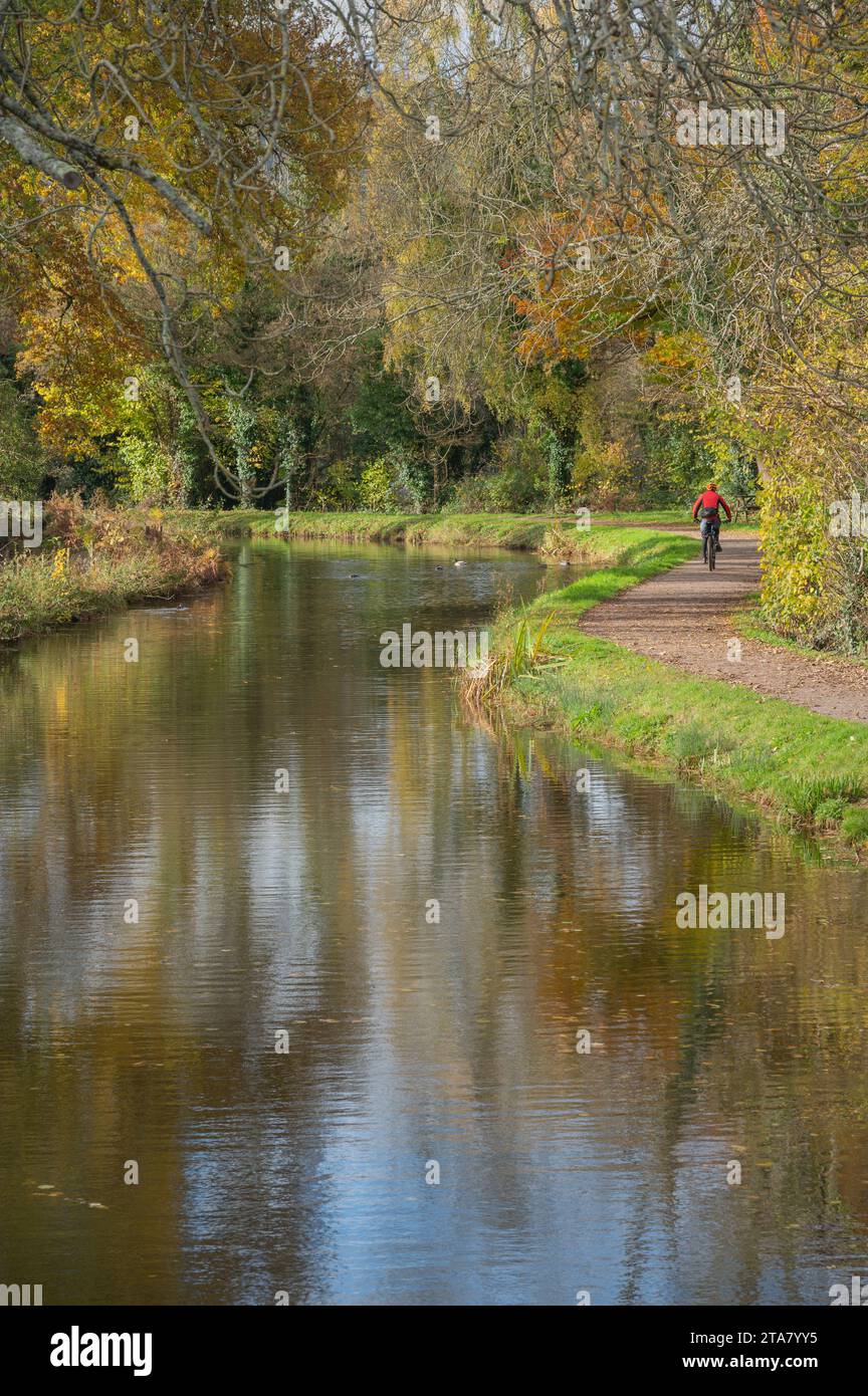 Llangynidr canal hi-res stock photography and images - Alamy