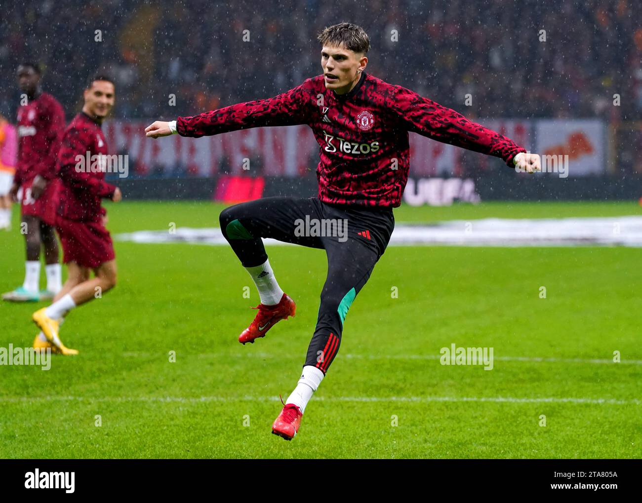 Manchester United's Alejandro Garnacho warms up ahead of the UEFA ...