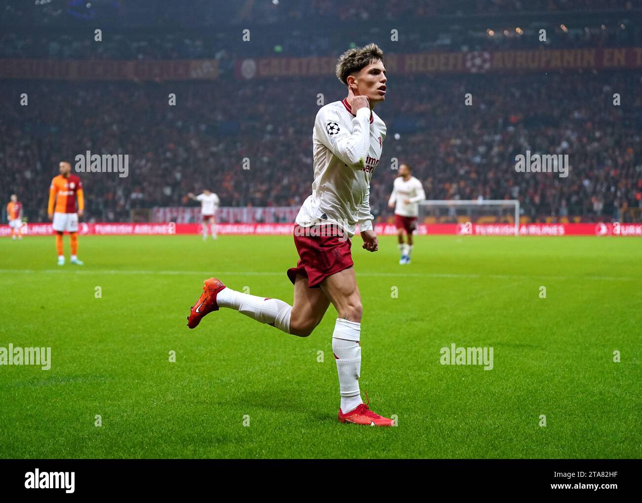 Garnacho hi-res stock photography and images - Alamy