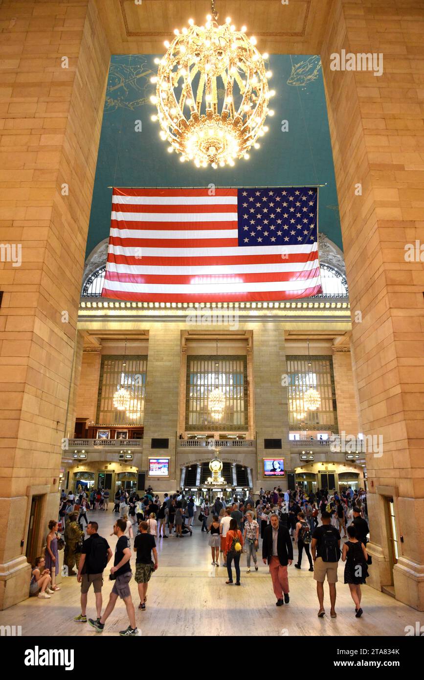 City hall station new york hi-res stock photography and images - Alamy