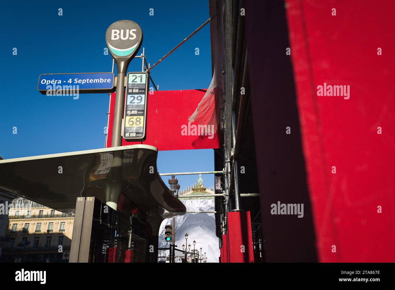Paris, France. 29th Nov, 2023. Bus station Opera - 4 septembre - 21 ...