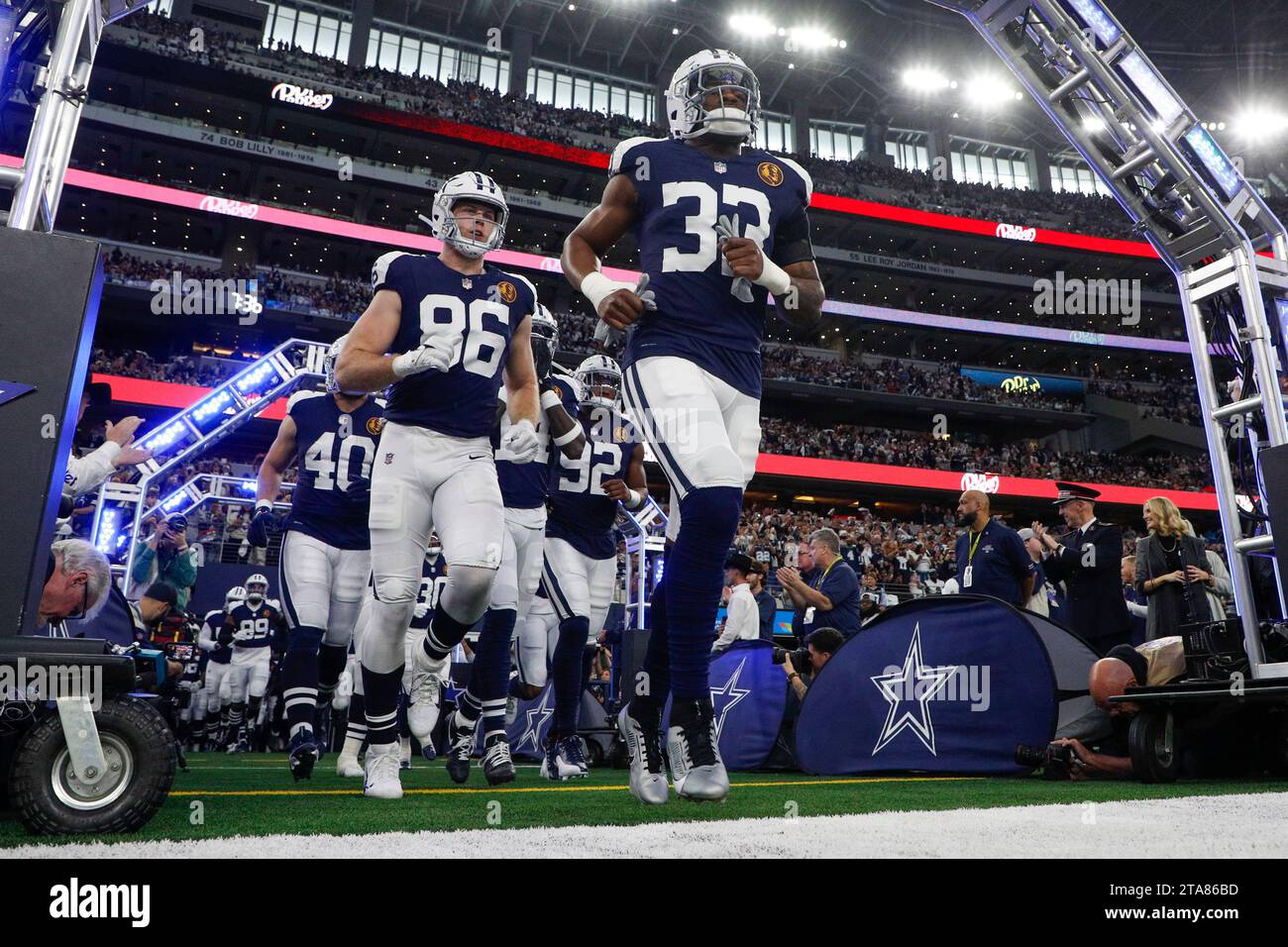 Cowboys commanders hi-res stock photography and images - Alamy