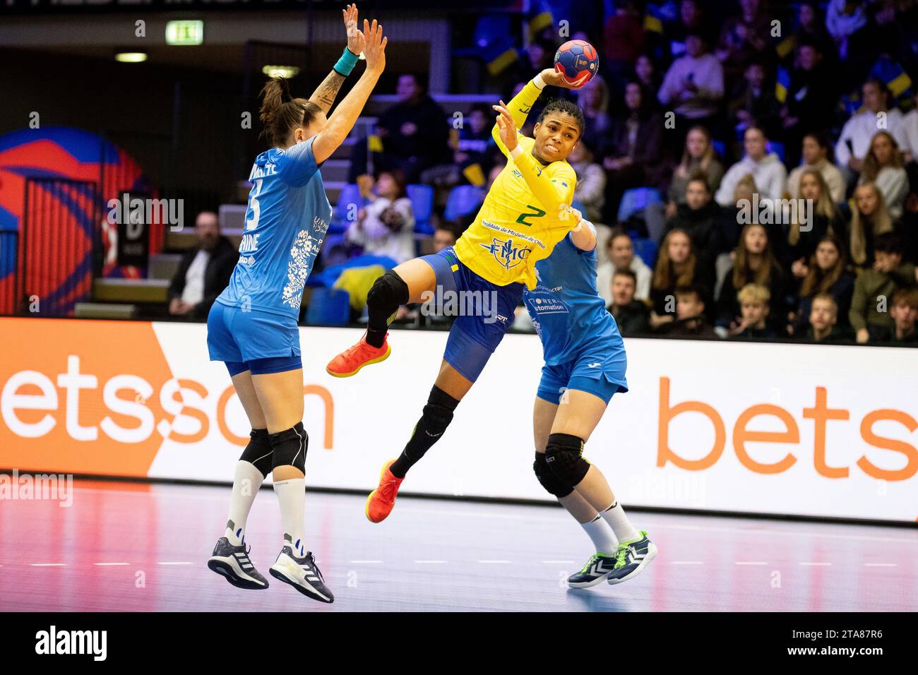 Bruna almeida de paula hi-res stock photography and images - Alamy