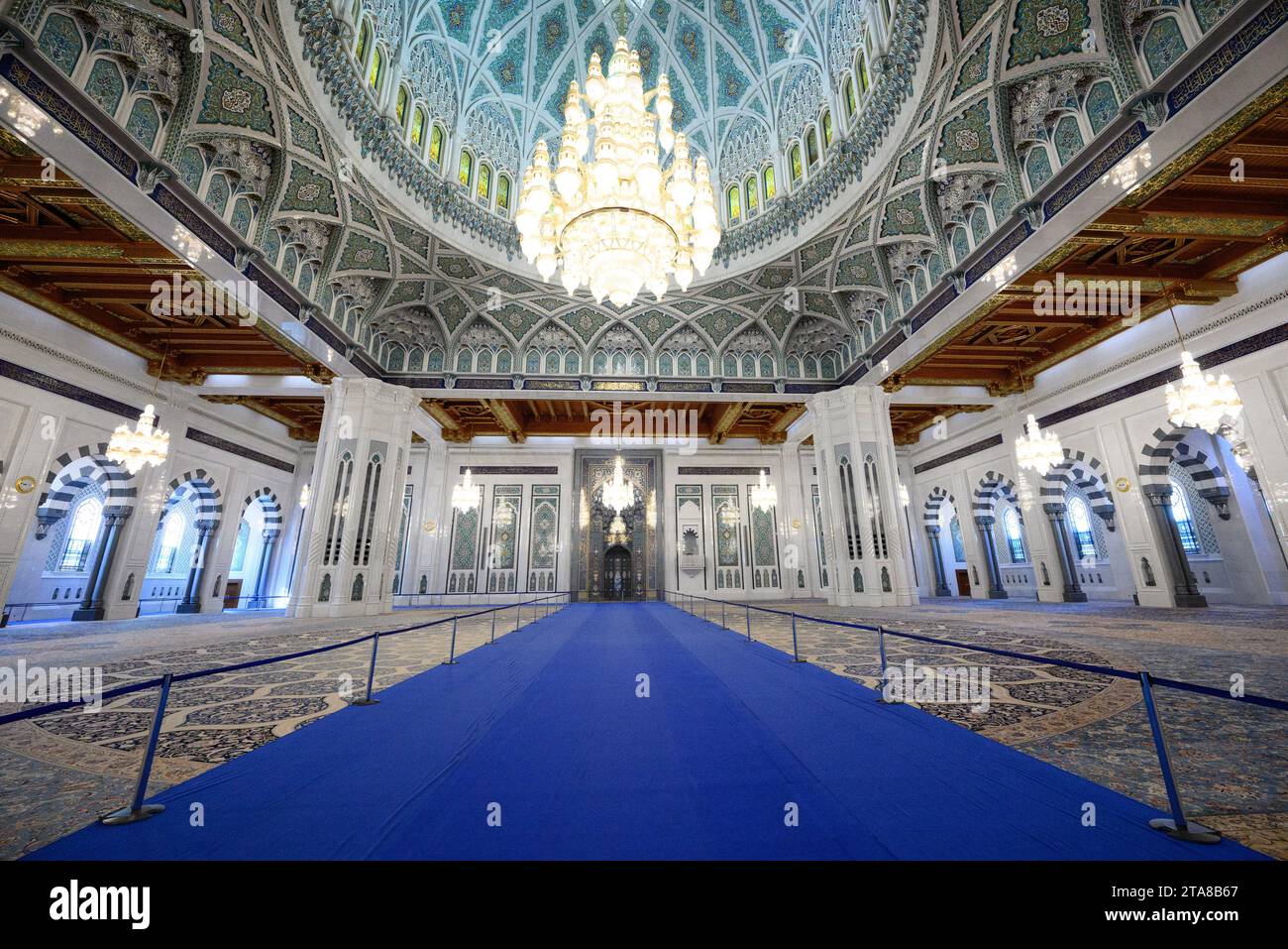 Maskat, Oman. 29th Nov, 2023. The Sultan Qabus Grand Mosque in Muscat ...