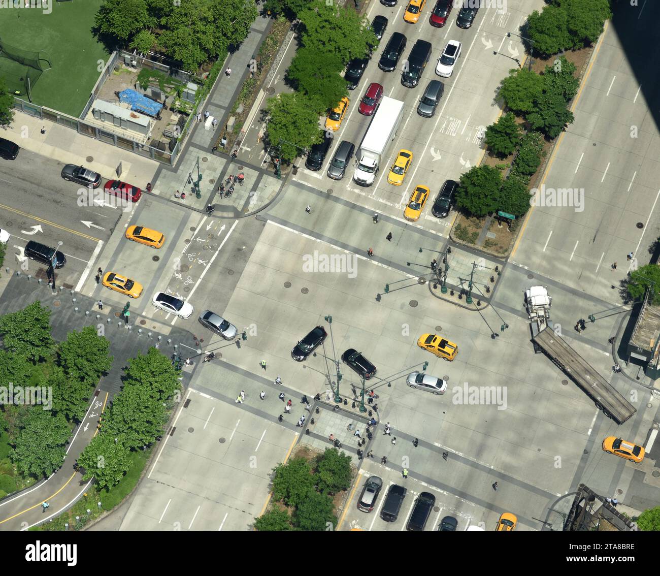 City top down view skyscrapers hi-res stock photography and images - Alamy