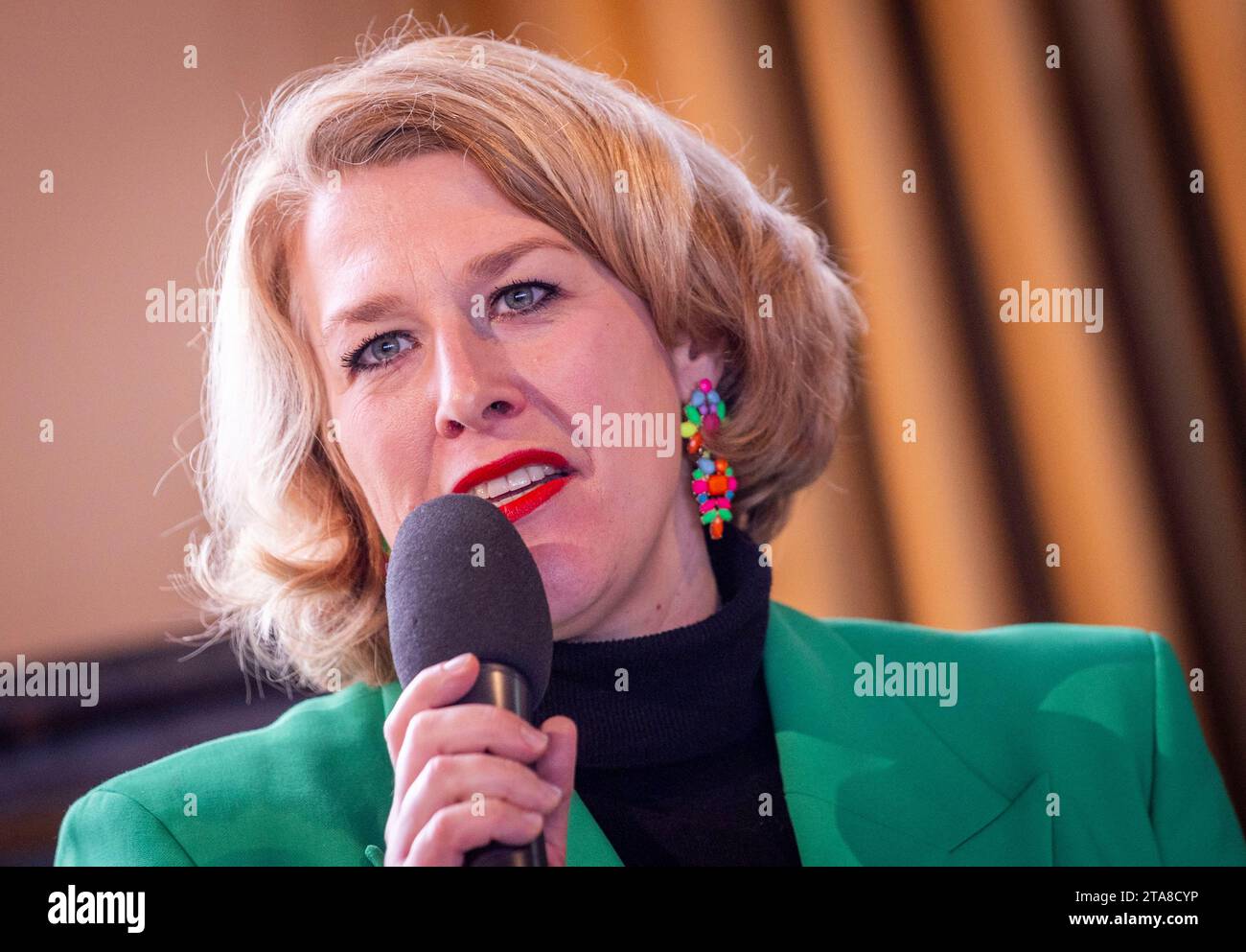 Festivals 2023 2024 hi-res stock photography and images - Alamy